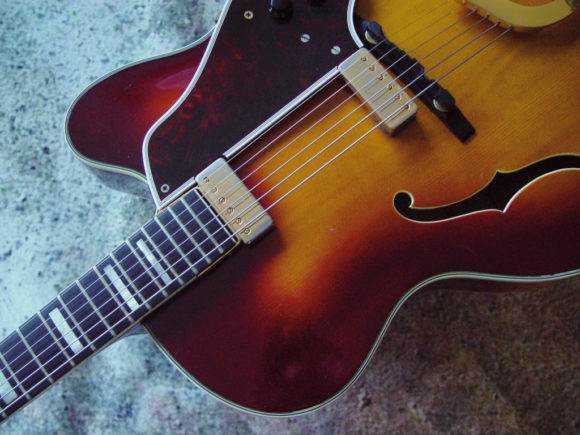 Vintage Guitar Stories: 1963 Guild A-350 Stratford | GITARRE & BASS
