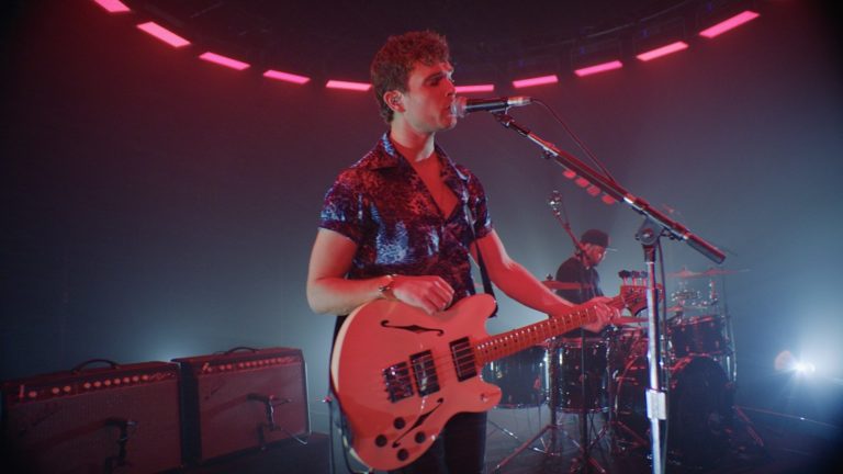 Mike Kerr & Royal Blood: AC/DC meets Disco | GITARRE & BASS