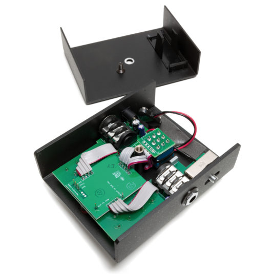 Re-Re-Reissue: Tech 21 SansAmp Classic im Test | GITARRE & BASS