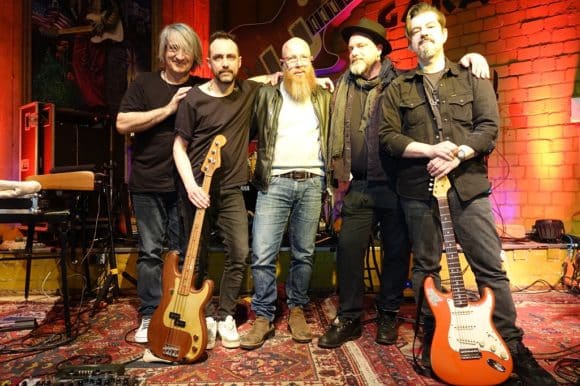 Ellis Mano Band: Die (erfolgreiche) Suche nach dem vierten Akkord ...