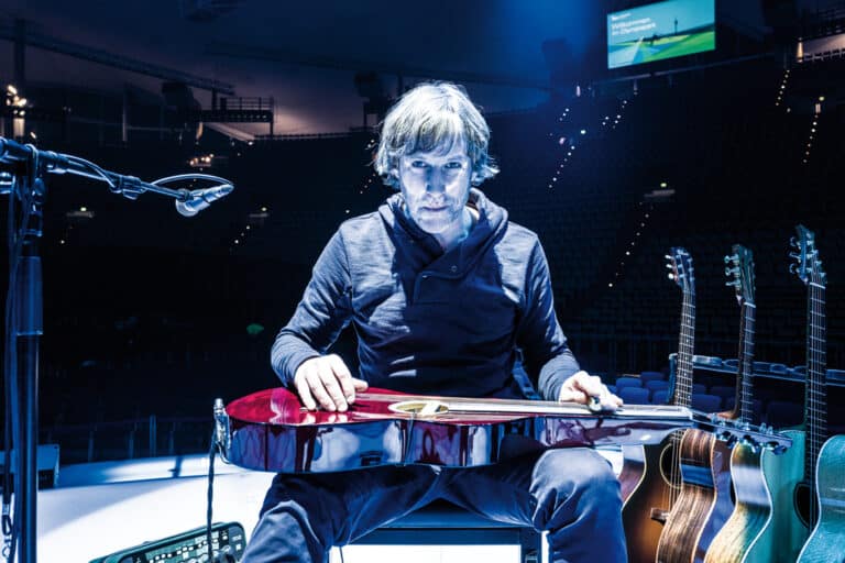 Im Hier und Jetzt: Alex Auer im Interview | GITARRE & BASS