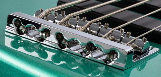 Test: Sadowsky MetroExpress 24-Fret Modern 5 | GITARRE & BASS