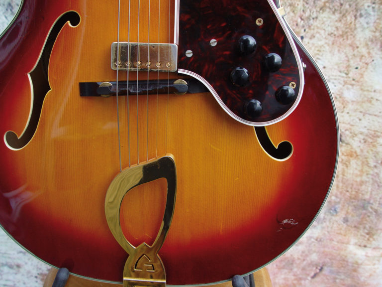 Vintage Guitar Stories: 1963 Guild A-350 Stratford | GITARRE & BASS