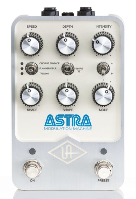 Test: Universal Audio Astra Modulation Machine, Starlight Echo Station ...