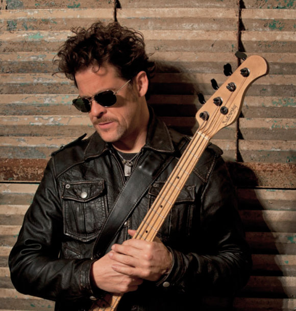 Interview: Jason Newsted über Metallicas Black Album | GITARRE & BASS