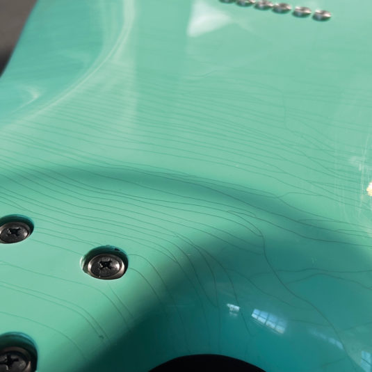 Gitarre lackieren – Selbstgemacht: Politur & Aging | GITARRE & BASS